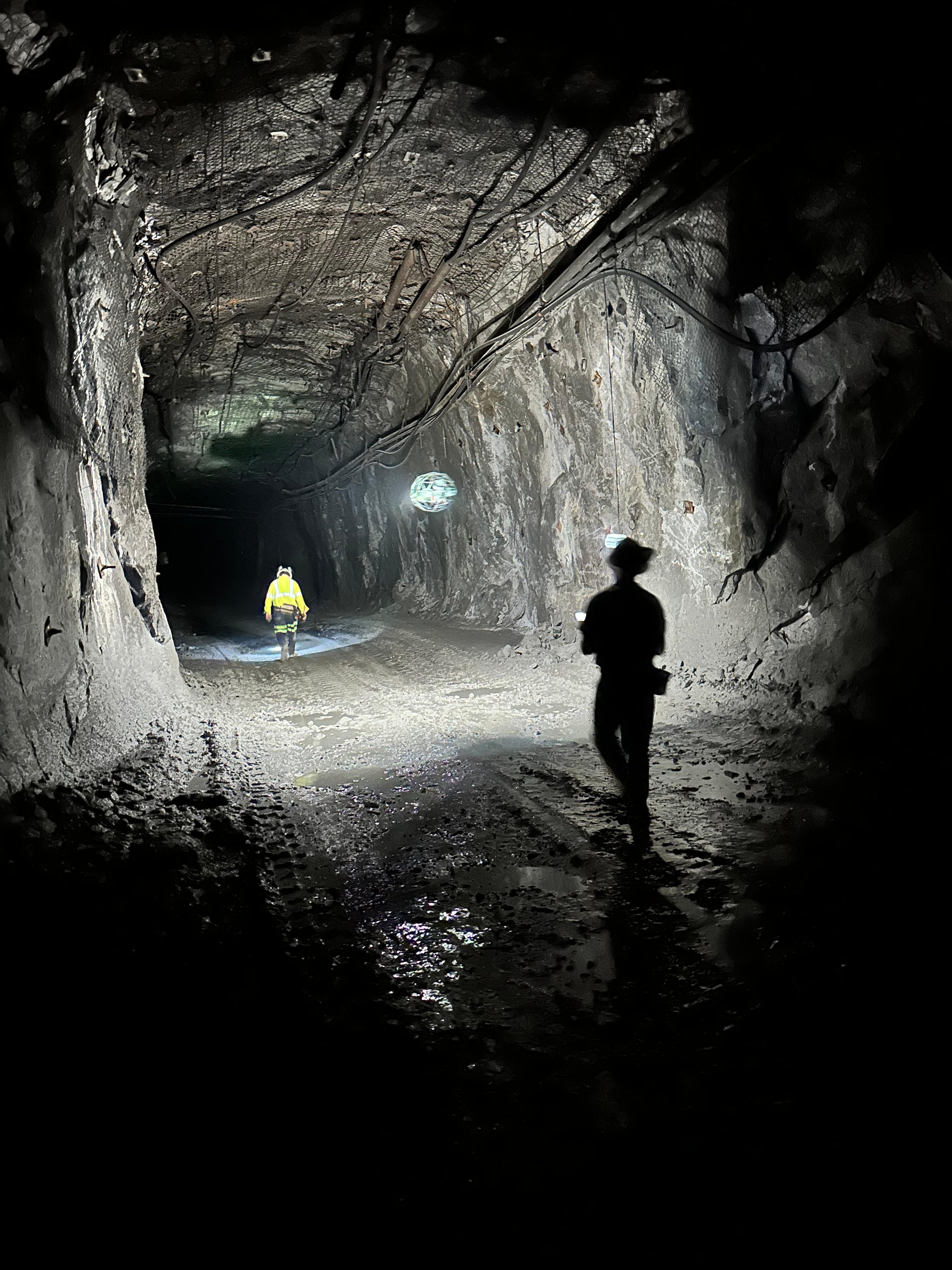 Surveying Old Workings in a Mine with the Elios 3