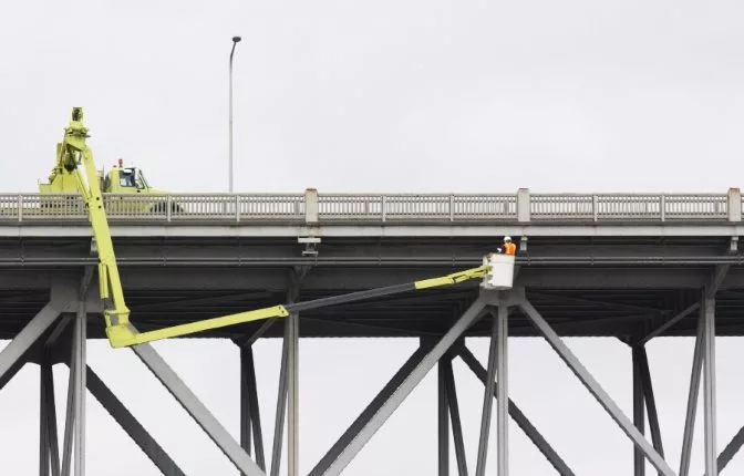 Ultimate Guide to Bridge Inspections & Drone Benefits