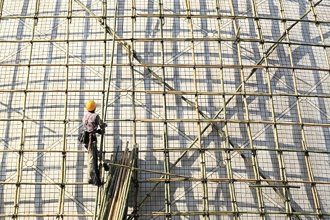 Ultimate Guide to Scaffolding: Types, Uses, and Safety